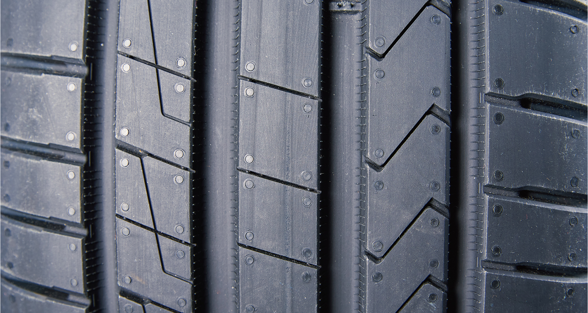 TWI in Tyres: What Is Tread Wear Indicator & How to Read It