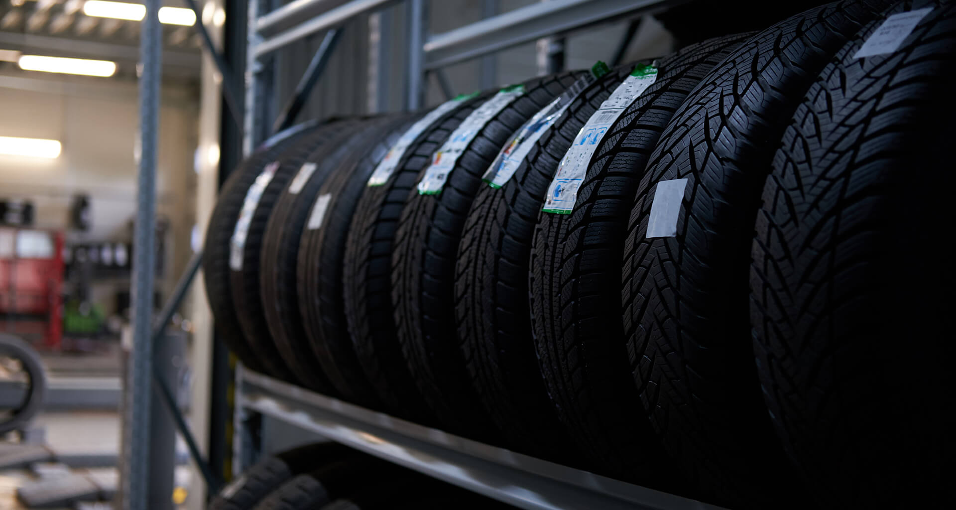 What's the Difference Between Radial Vs Non-Radial Tyres? - Vredestein ...